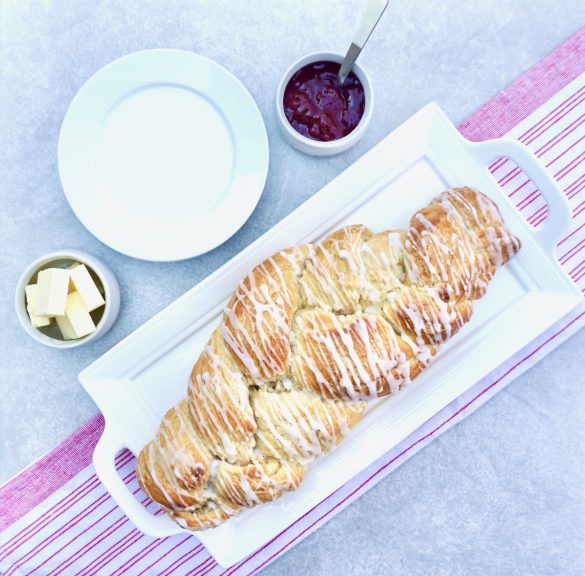 Nisu Bread is a sweet yeast bread with Cardoman and icing