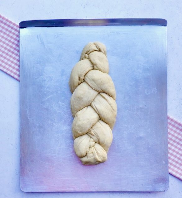 Nisu Bread (Finnish Pulla) Cardamom Sweet Bread
