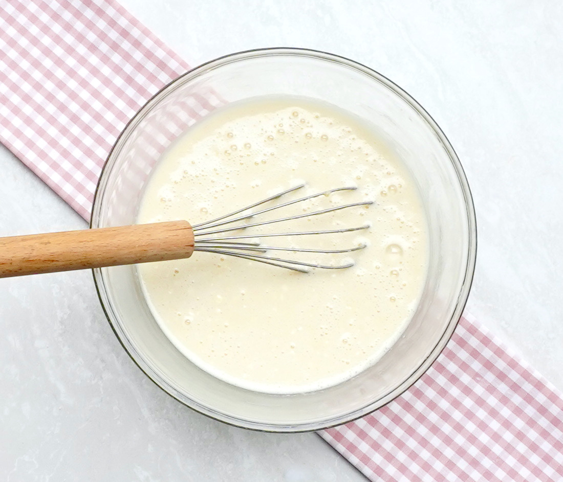 Vanilla Bisquick Cake – AnotherTablespoon