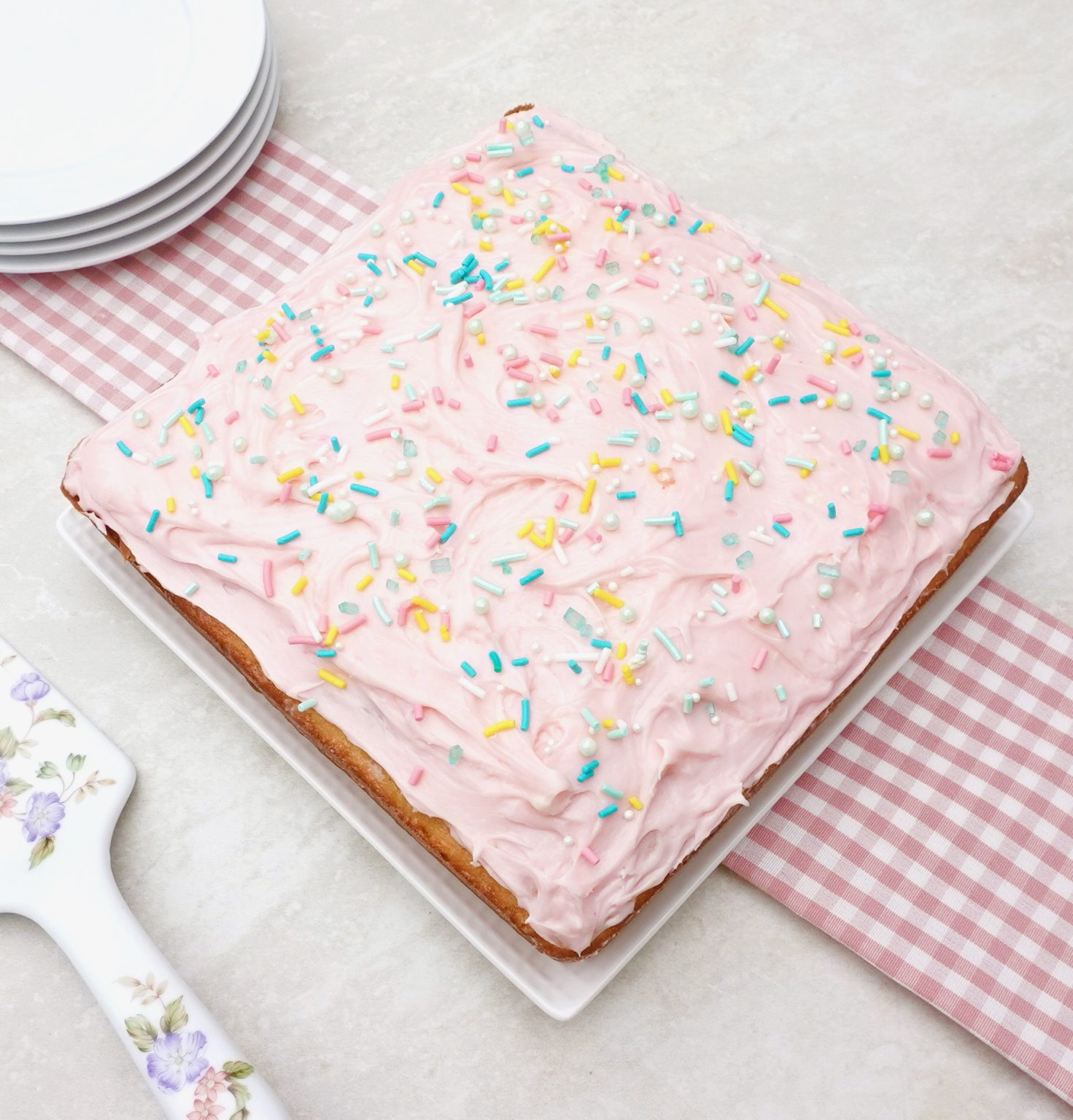 Vanilla Bisquick Cake – AnotherTablespoon